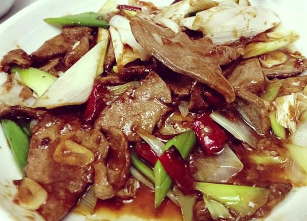 葱爆猪肝怎么做_猪肝去腥嫩而不柴的秘诀-第2张图片-山城妙识 葱爆猪肝怎么做_猪肝去腥嫩而不柴的秘诀-第2张图片-山城妙识