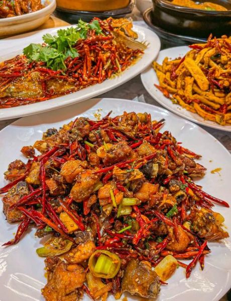 干煸鸡怎么做_干煸鸡最正宗的做法-第1张图片-山城妙识