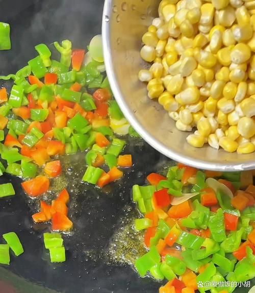 炒玉米粒要先煮熟吗_玉米粒焯水还是生炒-第1张图片-山城妙识 炒玉米粒要先煮熟吗_玉米粒焯水还是生炒-第1张图片-山城妙识