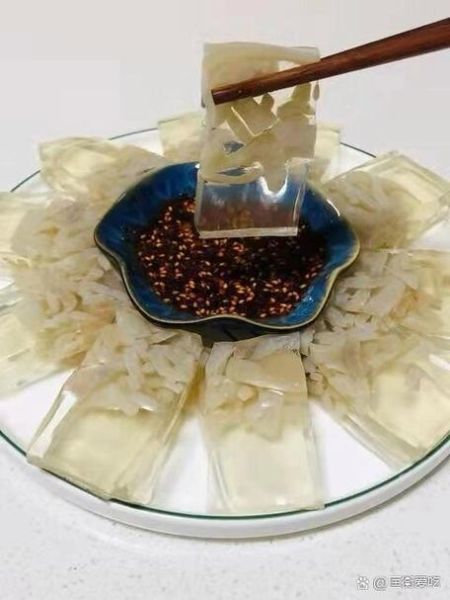 皮冻怎么熬制_皮冻熬多久才Q弹-第2张图片-山城妙识 皮冻怎么熬制_皮冻熬多久才Q弹-第2张图片-山城妙识