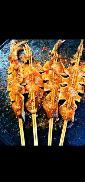 铁板鱿鱼怎么炒才冒火_铁板鱿鱼冒火技巧-第1张图片-山城妙识