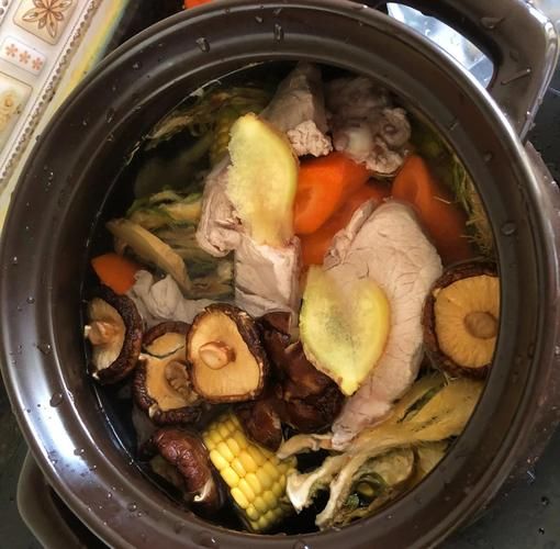 猪骨汤补气补血的做法_猪骨汤怎么做最补气血-第2张图片-山城妙识