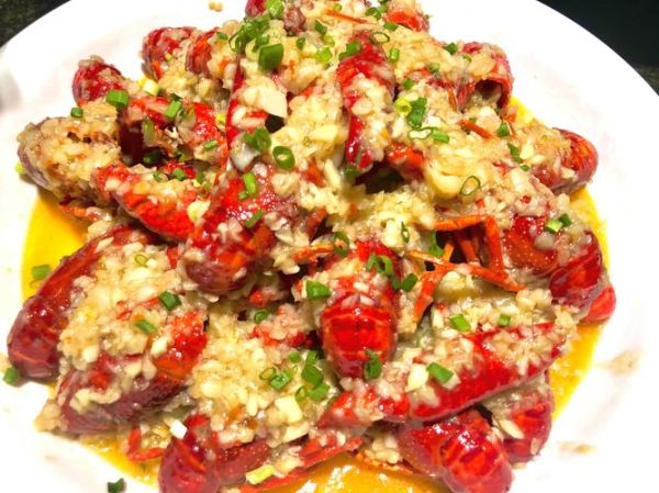 蒜泥龙虾怎么做才正宗_蒜泥龙虾最正宗的做法-第3张图片-山城妙识