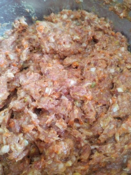 牛肉馅饺子怎么调馅好吃_牛肉馅饺子最香的做法-第3张图片-山城妙识 牛肉馅饺子怎么调馅好吃_牛肉馅饺子最香的做法-第3张图片-山城妙识