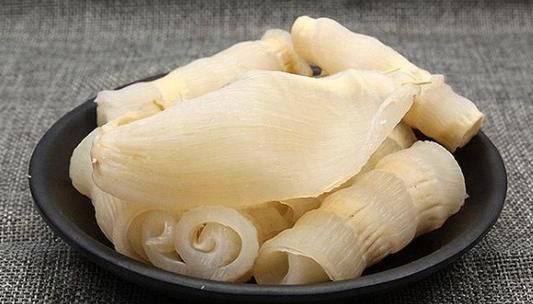 发鱼肚最简单的方法_鱼肚怎么泡发最快-第3张图片-山城妙识