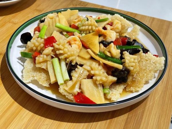 三鲜锅巴怎么做_锅巴酥脆秘诀-第1张图片-山城妙识