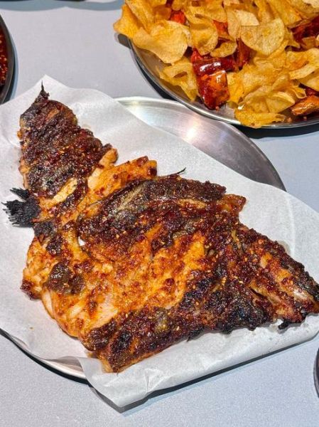 烤碟鱼头怎么做_烤碟鱼头要腌制多久-第3张图片-山城妙识