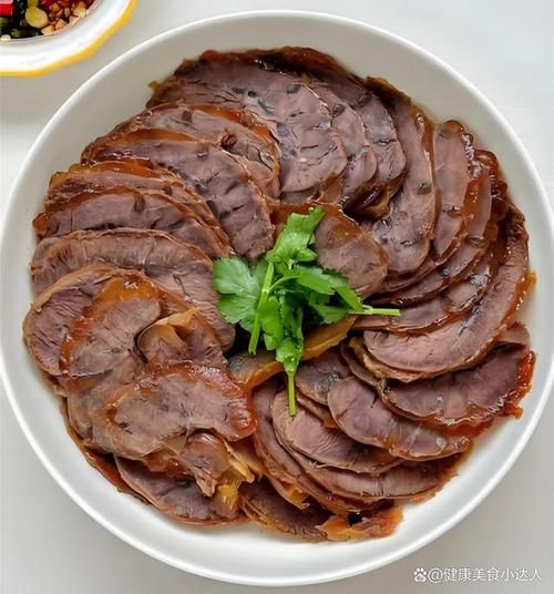 卤牛肉怎么做才嫩_卤牛肉的家常做法步骤-第3张图片-山城妙识 卤牛肉怎么做才嫩_卤牛肉的家常做法步骤-第3张图片-山城妙识