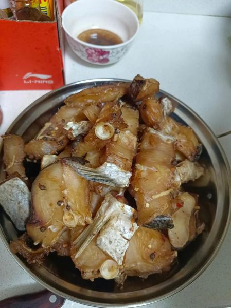 武汉糍粑鱼怎么做_糍粑鱼正宗做法步骤-第2张图片-山城妙识