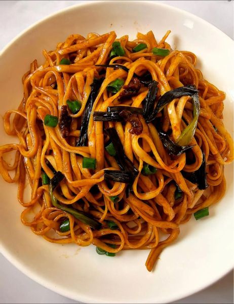 杭州葱油拌面正宗做法_怎么做才香-第2张图片-山城妙识