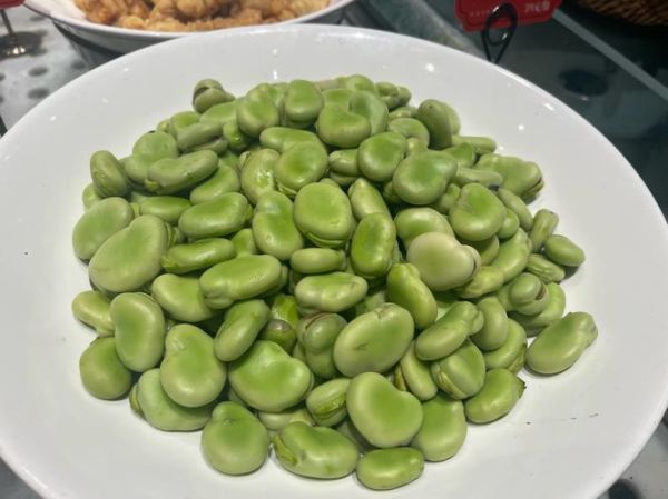 新鲜蚕豆怎么炒好吃_蚕豆炒多久才熟-第3张图片-山城妙识