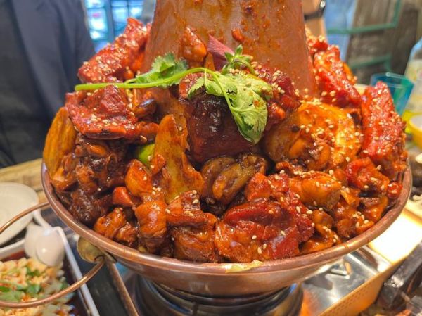 火锅鸡怎么做_火锅鸡需要哪些配料-第2张图片-山城妙识 火锅鸡怎么做_火锅鸡需要哪些配料-第2张图片-山城妙识