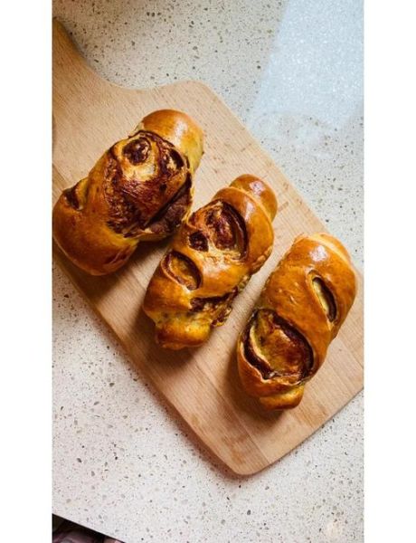 豆沙面包卷怎么做_豆沙面包卷配方比例-第1张图片-山城妙识