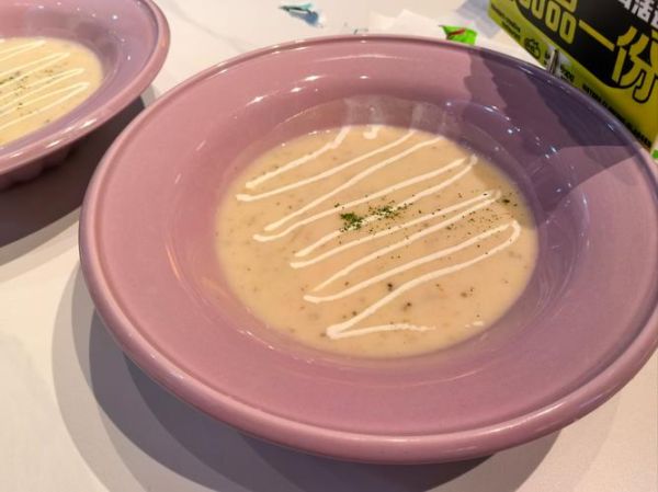 西餐蘑菇汤怎么做_正宗奶油蘑菇汤窍门-第3张图片-山城妙识