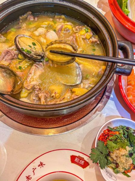 鲍鱼炖鸡汤的功效与禁忌_孕妇可以喝吗-第2张图片-山城妙识