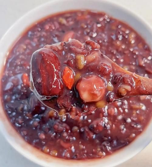 腊八粥用什么材料_腊八粥的配料有哪些-第1张图片-山城妙识