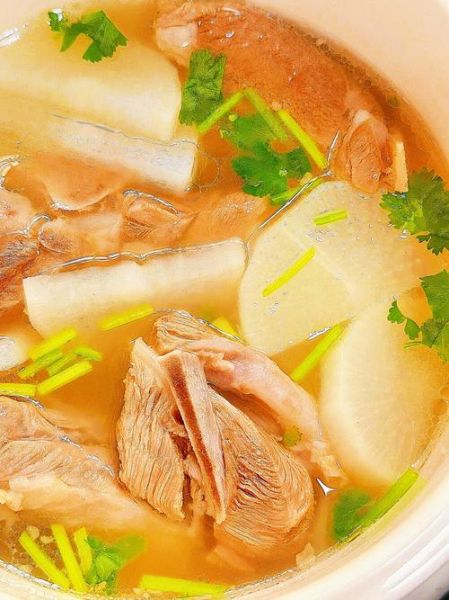 怎样炖羊排好吃又不膻_羊排去膻味的小窍门-第1张图片-山城妙识