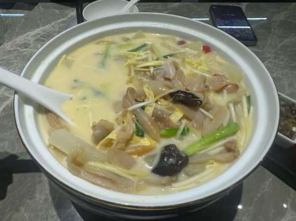 蛏子汤怎么做_蛏子汤怎么做好吃又鲜-第1张图片-山城妙识