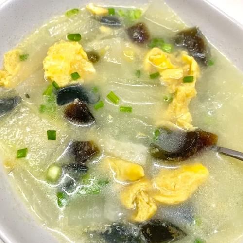 冬瓜皮蛋汤怎么做_冬瓜皮蛋汤要不要焯水-第1张图片-山城妙识