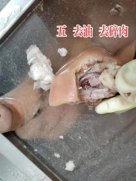 卤肉老汤怎么熬制_老汤卤肉配方比例-第3张图片-山城妙识