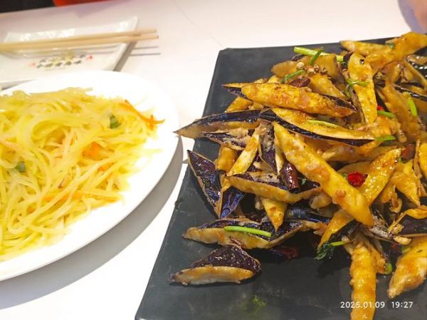 香哈菜谱视频怎么拍_香哈菜谱视频用什么剪辑-第2张图片-山城妙识