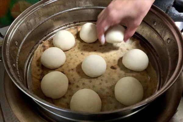 用酵母蒸馒头怎么发面_蒸馒头全过程-第2张图片-山城妙识