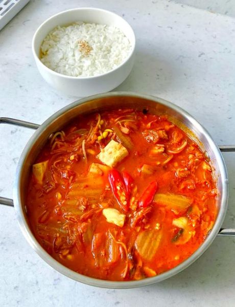 正宗泡菜豆腐汤怎么做_泡菜豆腐汤的家常做法-第2张图片-山城妙识