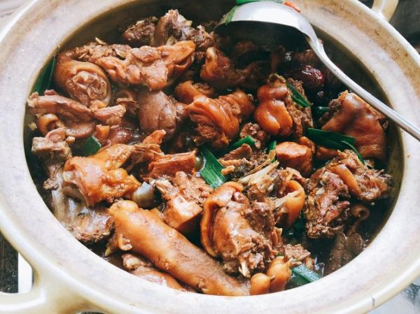 炖兔肉最正宗的做法_兔肉怎么炖才好吃-第3张图片-山城妙识