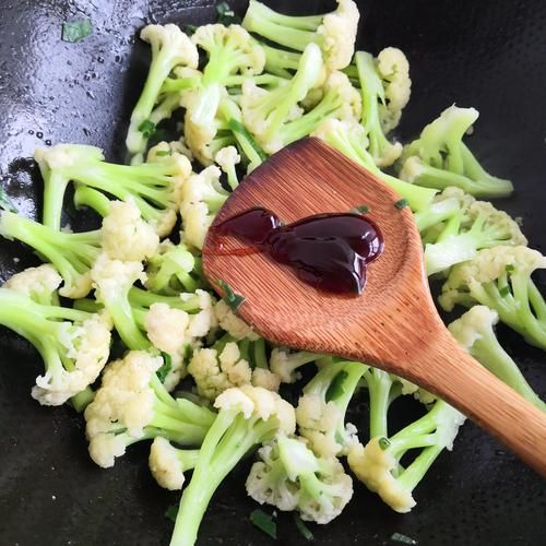 蚝油菜花怎么做_蚝油菜花热量高吗-第2张图片-山城妙识