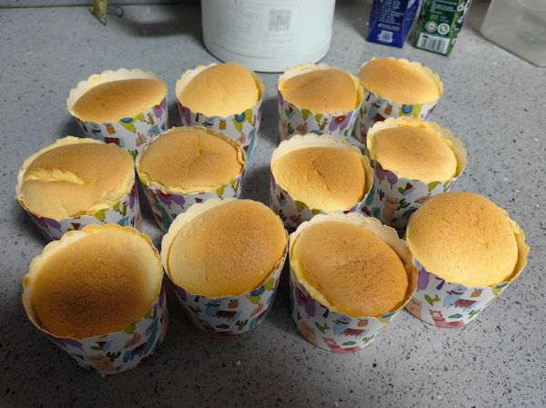 纸杯蒸蛋糕怎么做_蒸蛋糕为什么塌陷-第1张图片-山城妙识