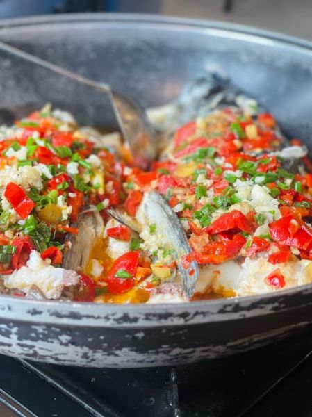 剁椒鱼头用什么鱼最好吃_剁椒鱼头怎么做才入味-第1张图片-山城妙识