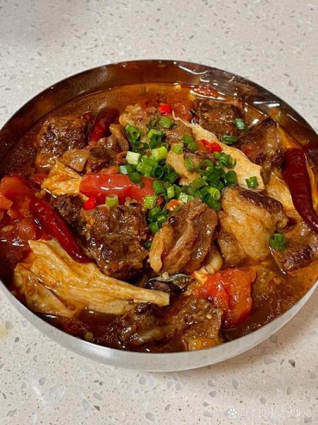 牛腩土楠西红柿怎么做_牛腩土楠西红柿做法-第2张图片-山城妙识 牛腩土楠西红柿怎么做_牛腩土楠西红柿做法-第2张图片-山城妙识