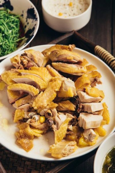 东江盐焗鸡怎么做才正宗_正宗做法窍门-第1张图片-山城妙识