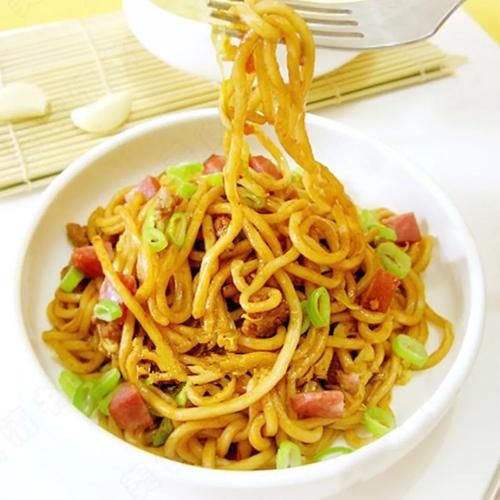 河南炒面怎么做才正宗_河南炒面用什么面条最好-第2张图片-山城妙识