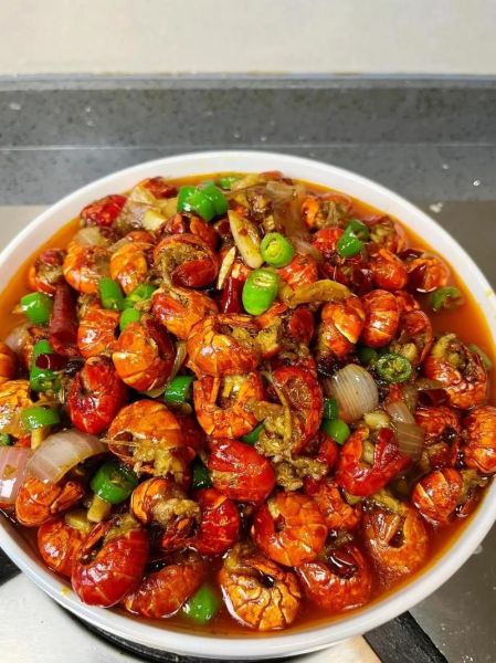 炒小龙虾尾怎么做麻辣_麻辣小龙虾尾做法-第2张图片-山城妙识