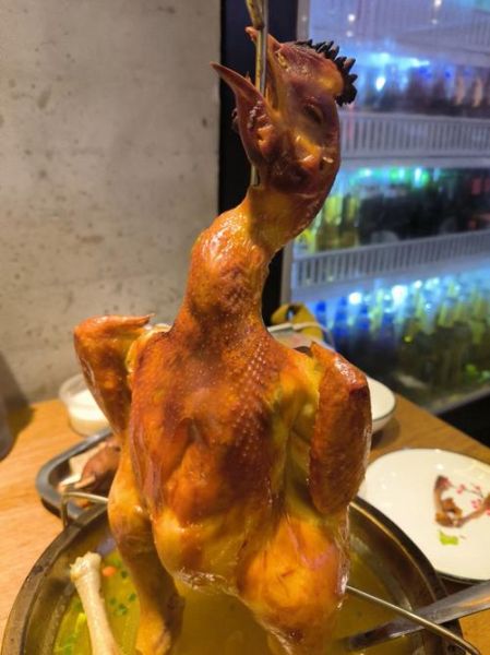 烤鸡图片高清整只哪里找_如何拍出色泽金黄诱人-第2张图片-山城妙识 烤鸡图片高清整只哪里找_如何拍出色泽金黄诱人-第2张图片-山城妙识