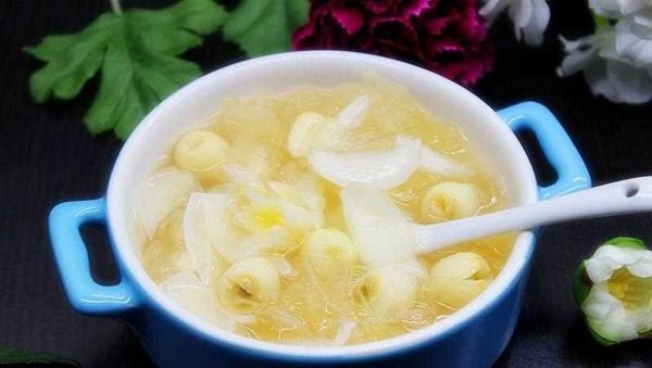 夏天女人喝什么汤滋阴养颜_哪些汤最适合女性夏季养生-第2张图片-山城妙识