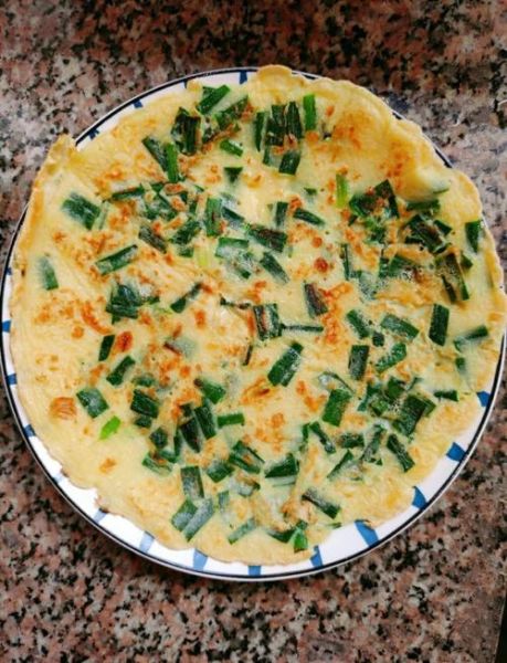 韭菜怎么炒好吃_韭菜鸡蛋饼怎么做-第3张图片-山城妙识