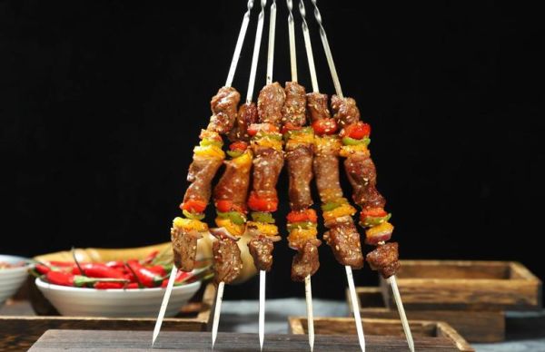 烤牛肉串用什么部位的肉_哪个部位最好吃-第2张图片-山城妙识