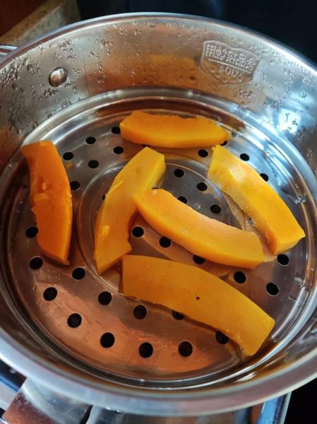 老南瓜怎么蒸好吃_老南瓜的家常做法大全-第1张图片-山城妙识