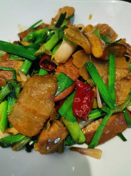 大蒜怎么炒好吃_大蒜做法大全-第1张图片-山城妙识