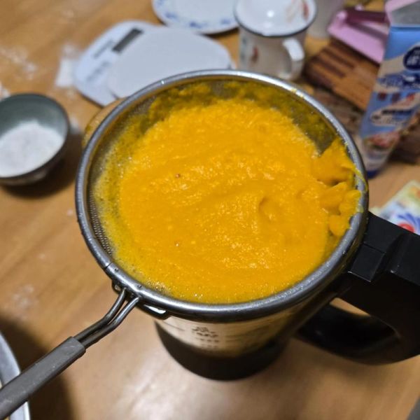 南瓜加面粉怎么做好吃_南瓜面粉简单做法-第2张图片-山城妙识