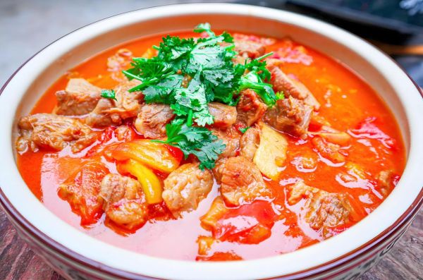 家常西红柿牛肉汤怎么做_西红柿牛肉汤怎么炖才好吃-第1张图片-山城妙识 家常西红柿牛肉汤怎么做_西红柿牛肉汤怎么炖才好吃-第1张图片-山城妙识