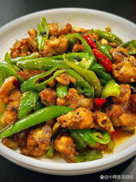 青椒鸡丁怎么做_青椒鸡丁家常做法-第2张图片-山城妙识