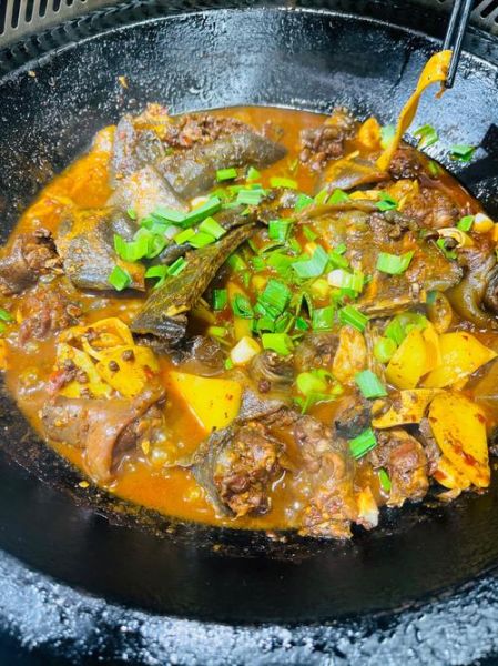 红烧甲鱼怎么做好吃又简单_家常红烧甲鱼步骤-第3张图片-山城妙识