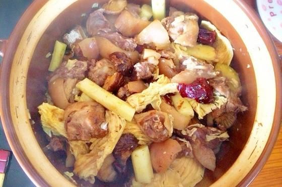 兔肉炖萝卜怎么做_兔肉炖萝卜的家常做法-第2张图片-山城妙识