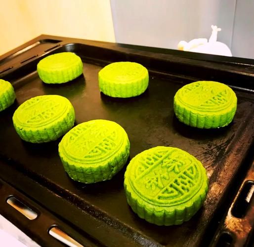 抹茶月饼怎么做_抹茶月饼配方比例-第1张图片-山城妙识