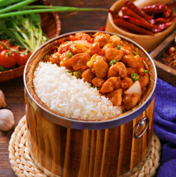 木桶饭是什么意思_木桶饭为什么叫木桶饭-第1张图片-山城妙识