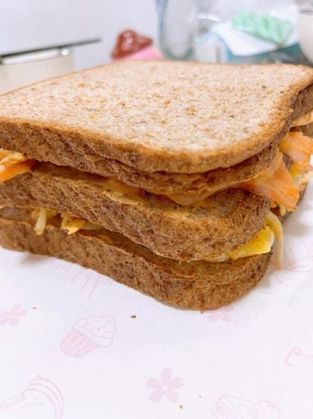 全麦三明治怎么做_全麦三明治热量高吗-第1张图片-山城妙识