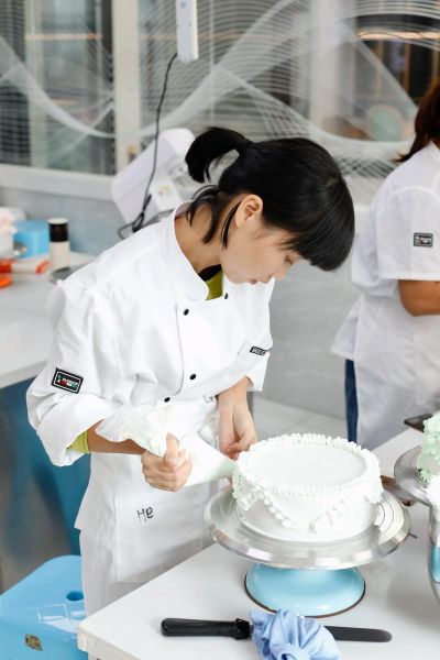 学翻糖蛋糕前景怎么样_翻糖蛋糕师工资高吗-第2张图片-山城妙识 学翻糖蛋糕前景怎么样_翻糖蛋糕师工资高吗-第2张图片-山城妙识